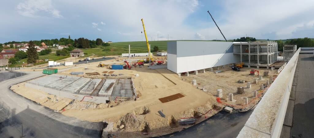 A LOOK AT HOW WORK IS PROGRESSING ON THE SCHREIBER FOOD FACTORY IN ...